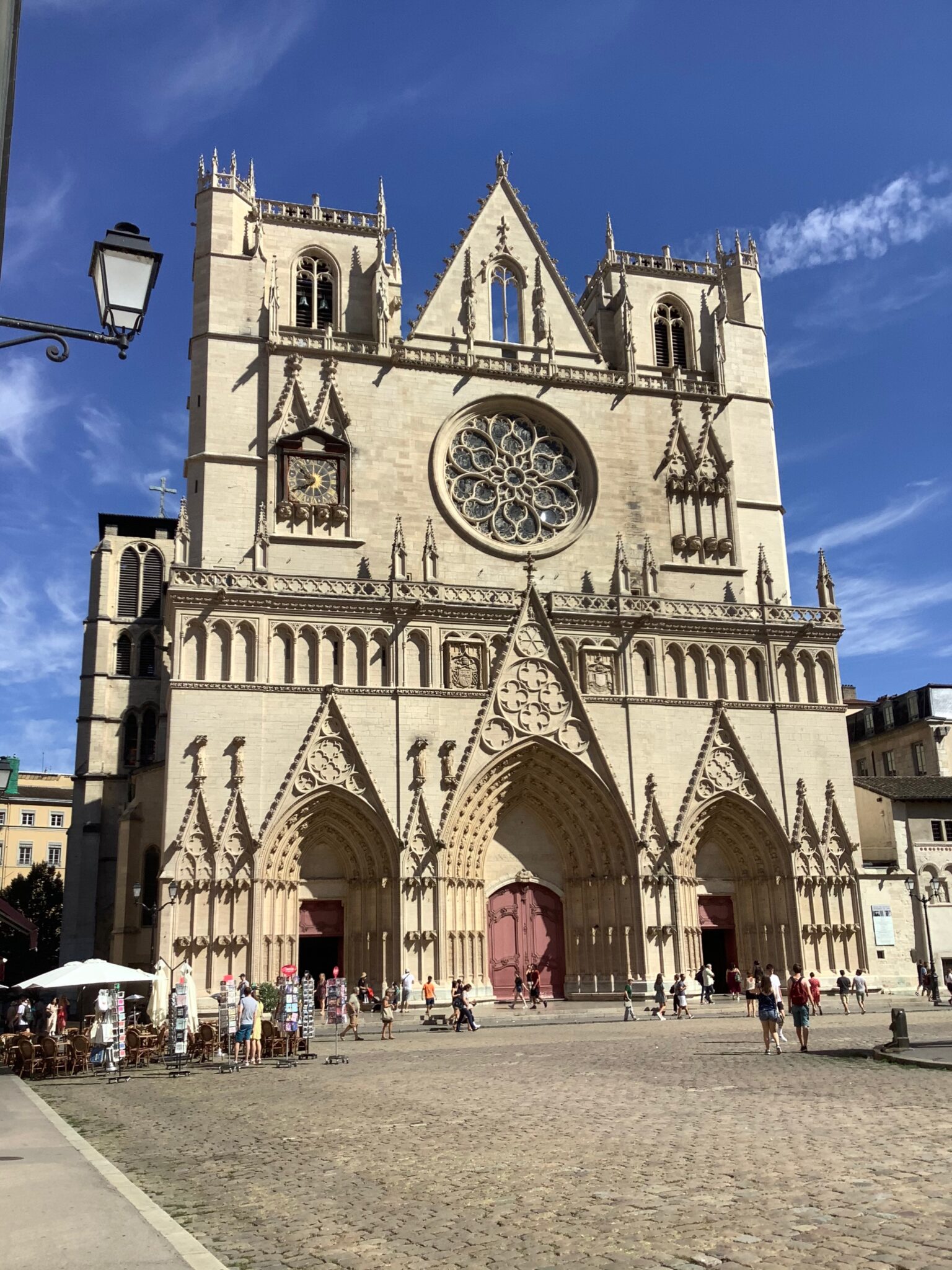 Old Lyon town: a tour of the famous “traboules” and the elegant ...